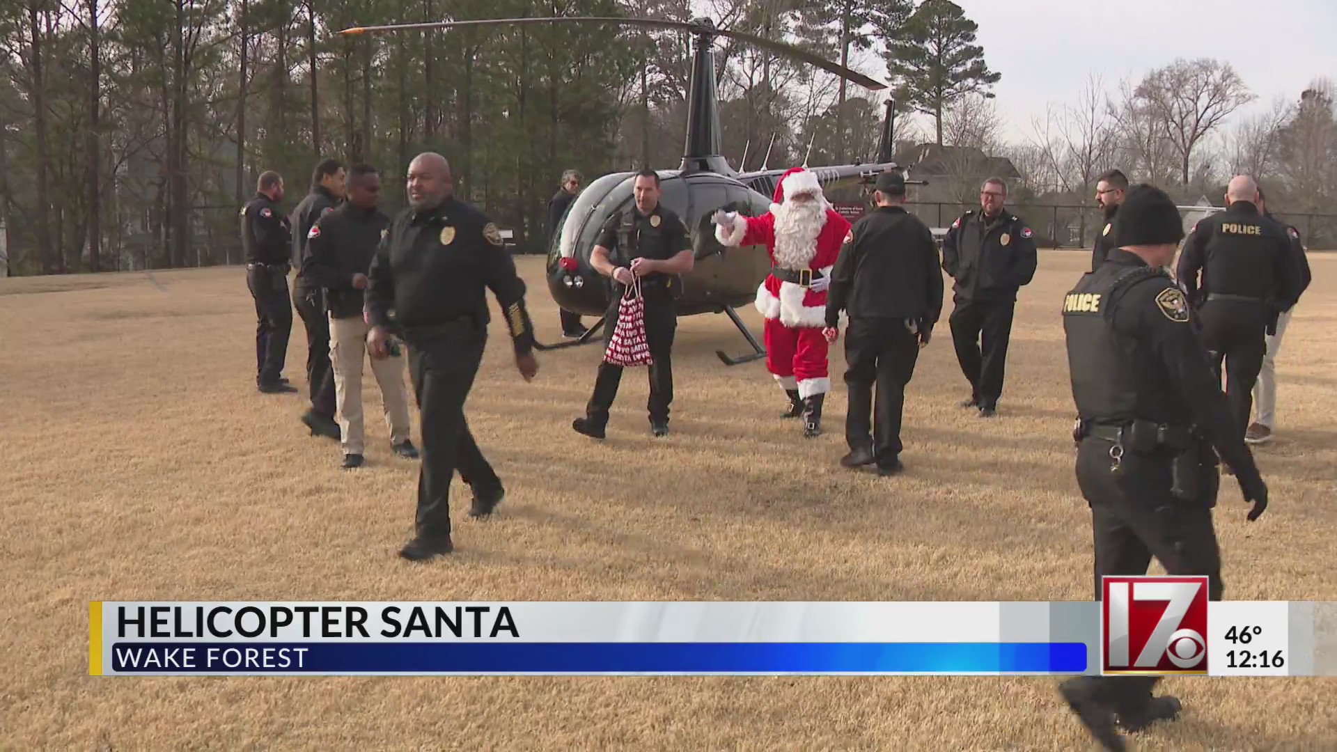 Helicopter Santa arrives in Wake Forest – CBS17.com