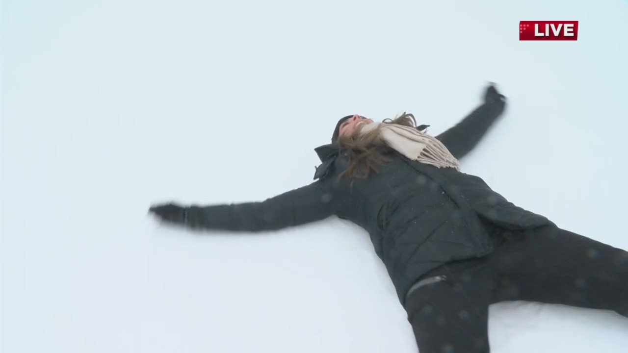 Reporter Paige Riley finds her angel wings in the snow – KLRT – FOX16.com