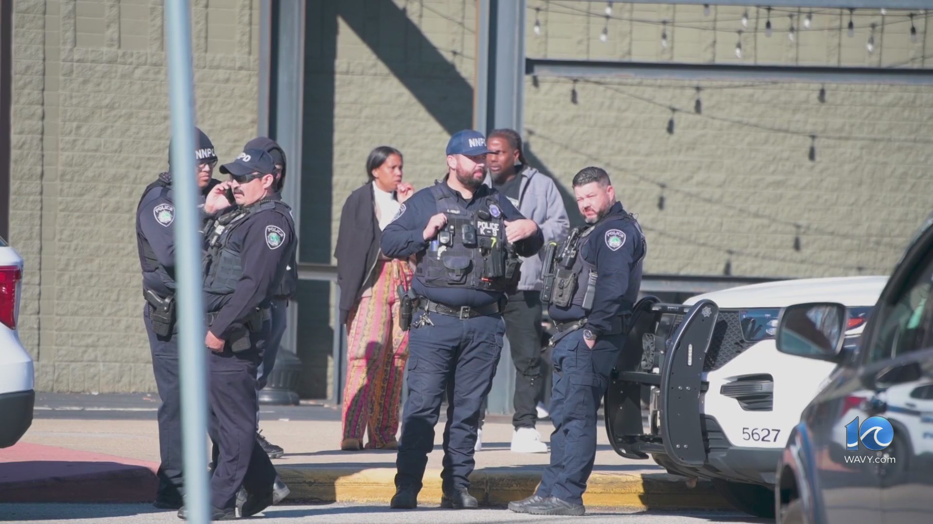 Shooting inside Patrick Henry Mall shocks shoppers – WAVY.com