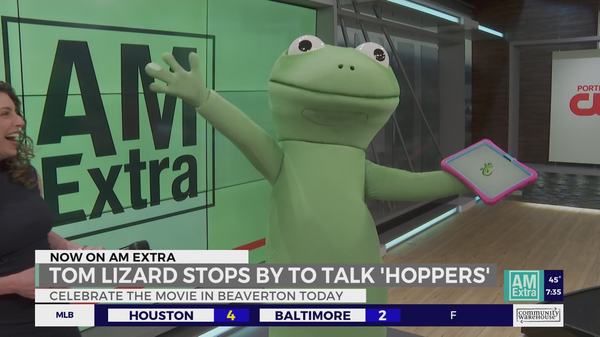 ‘Tom Lizard’ slithers into AM Extra studio ahead of Pixar’s debut of ...