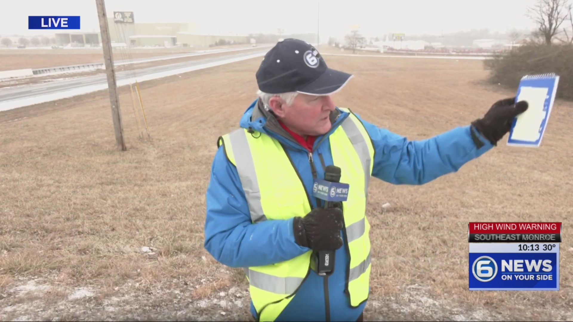 Don Dare reports on weather conditions as snow falls in Crossville ...