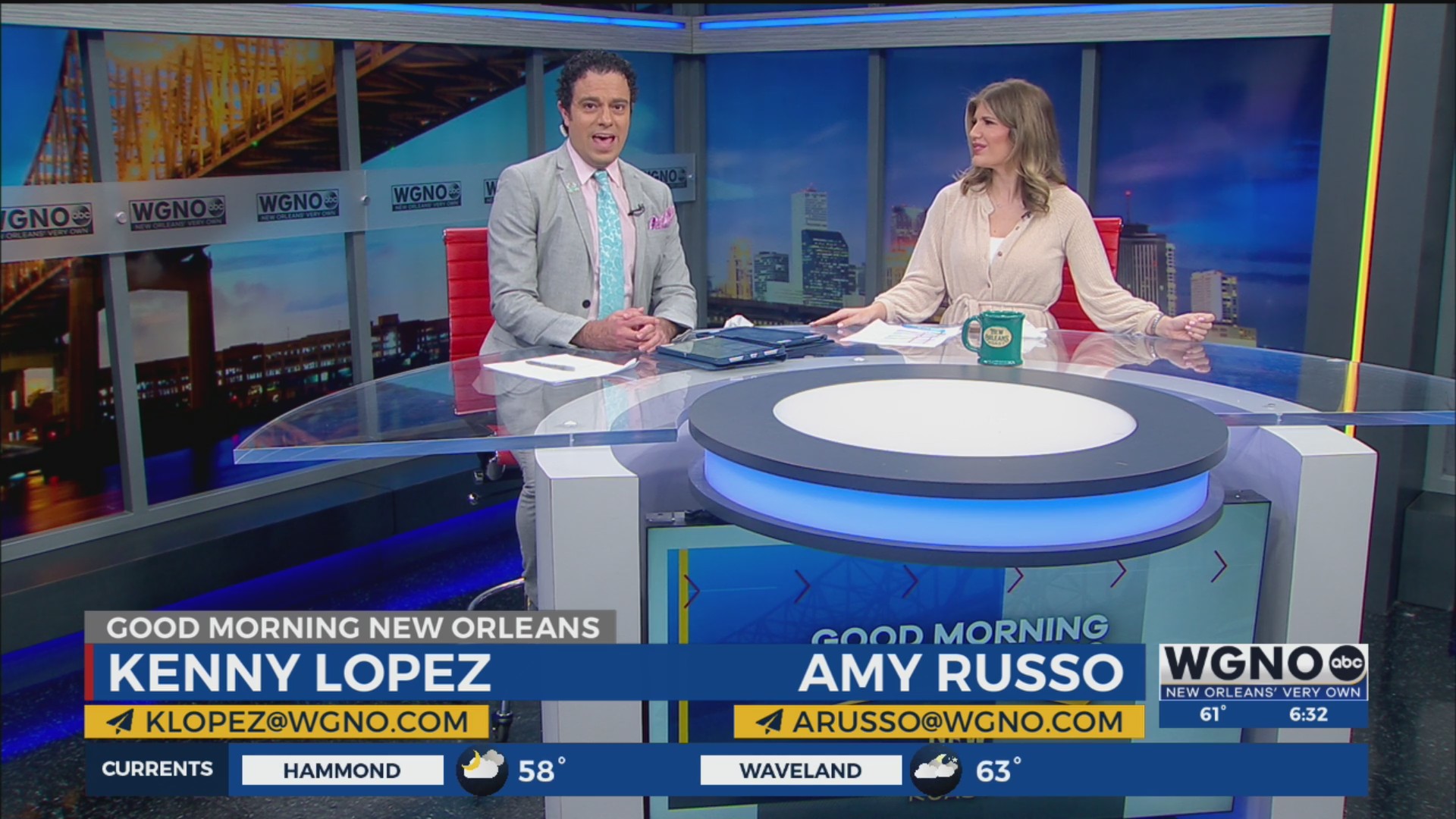 Actor Shia LaBeouf takes photos with fans on Mardi Gras after arrest – WGNO