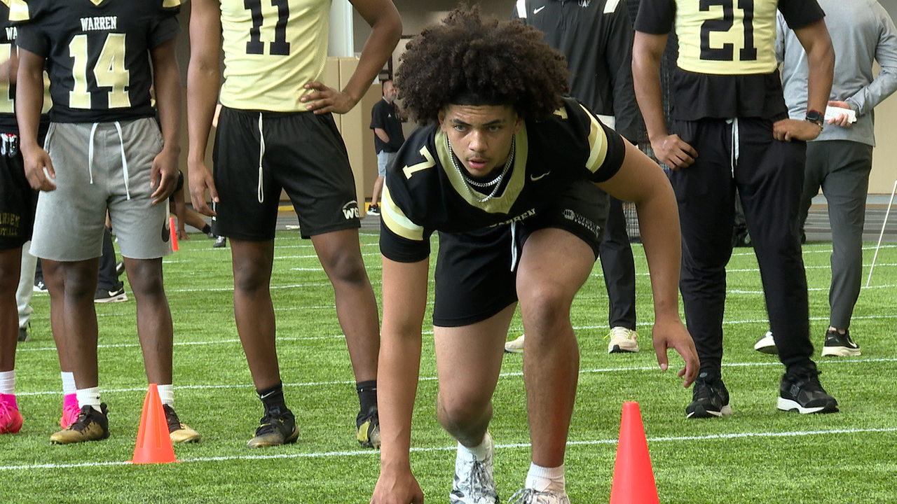 Local football standouts on display for major college coaches – WKBN.com