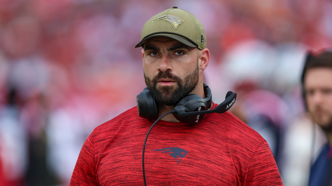 ‘Dream come true’: Girard native coaching with Patriots in Super Bowl ...