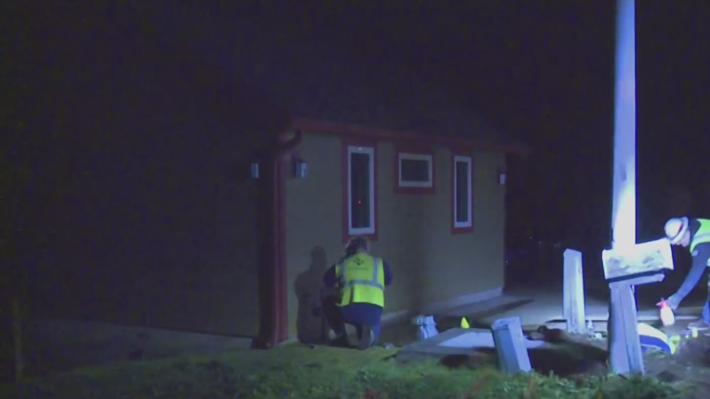 ‘Worst nightmare’: Oregon City residents still on evacuation notice ...