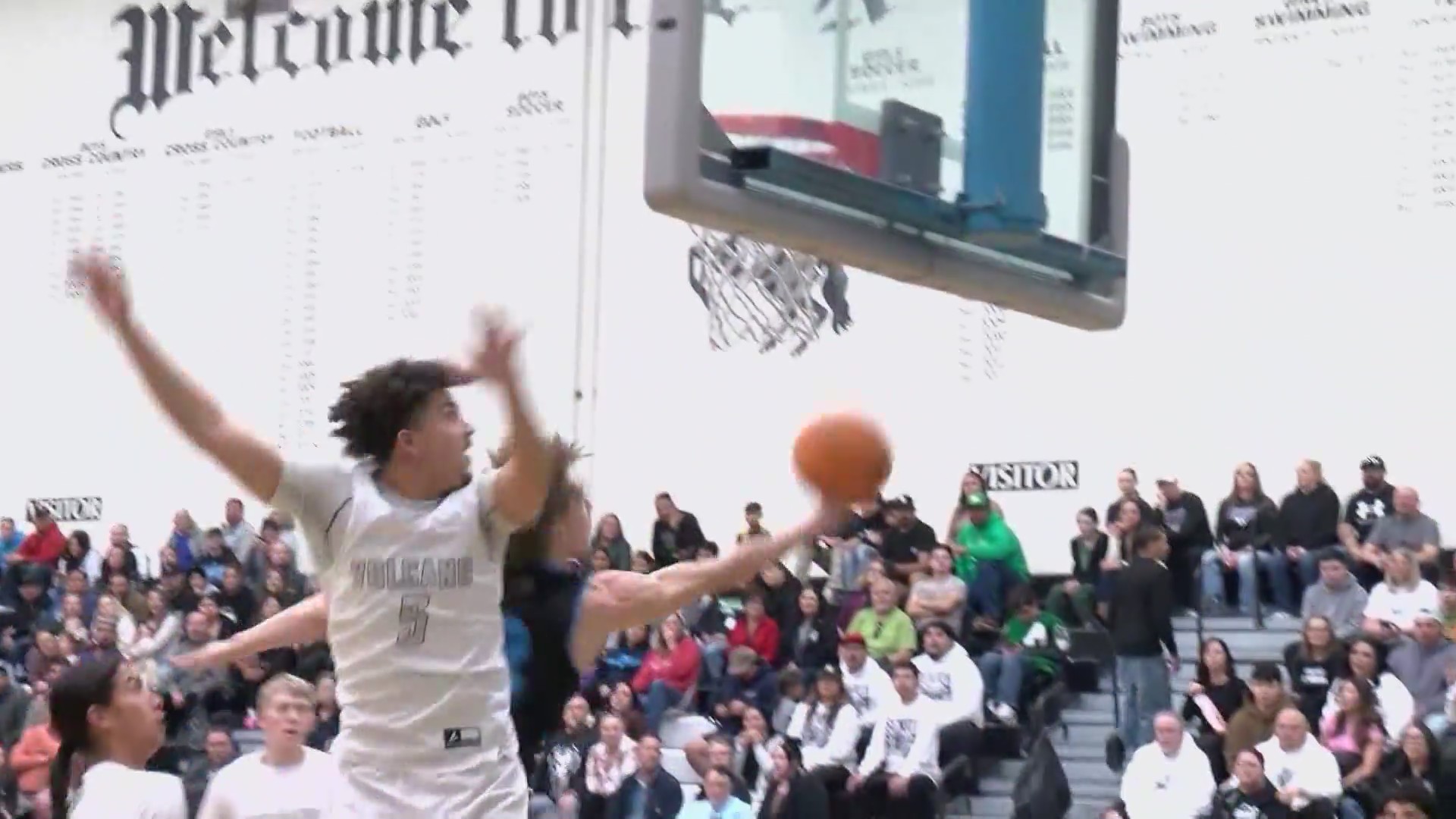 Cleveland boys, Hobbs girls claim metro basketball championships – KRQE ...