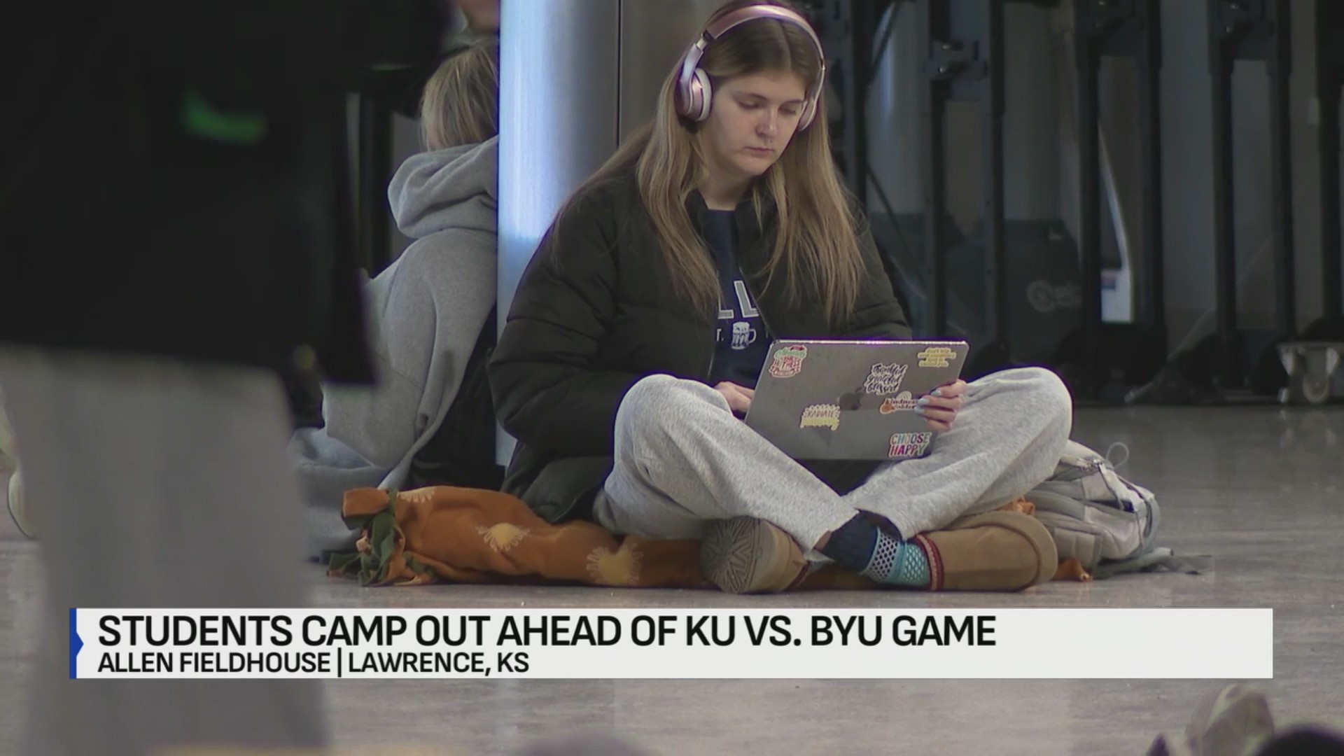 Students camp out at Allen Fieldhouse for KU vs. BYU matchup – FOX 4 ...
