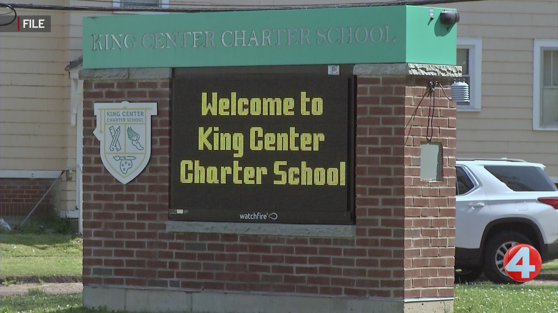 King Center Charter School supporters urge Common Council to step in ...