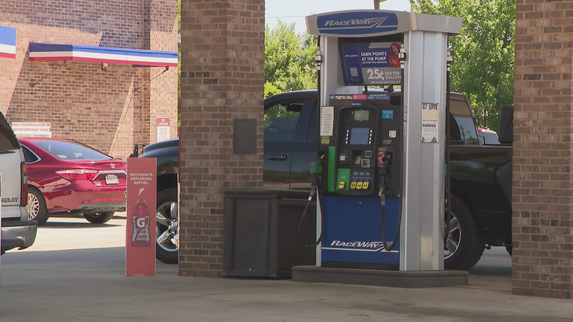 Georgia drivers see higher prices after gas tax suspension expires – WJBF