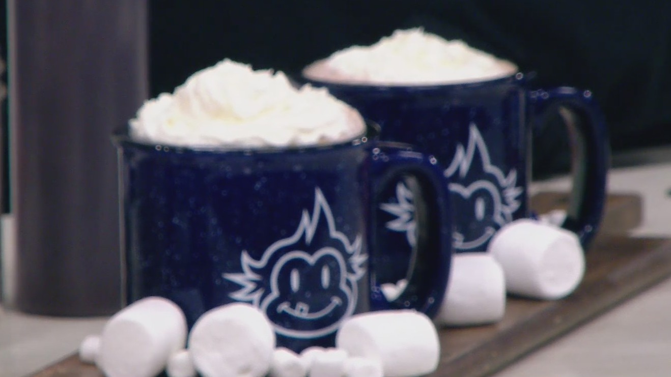 National Hot Chocolate Day at American Dream – PIX11