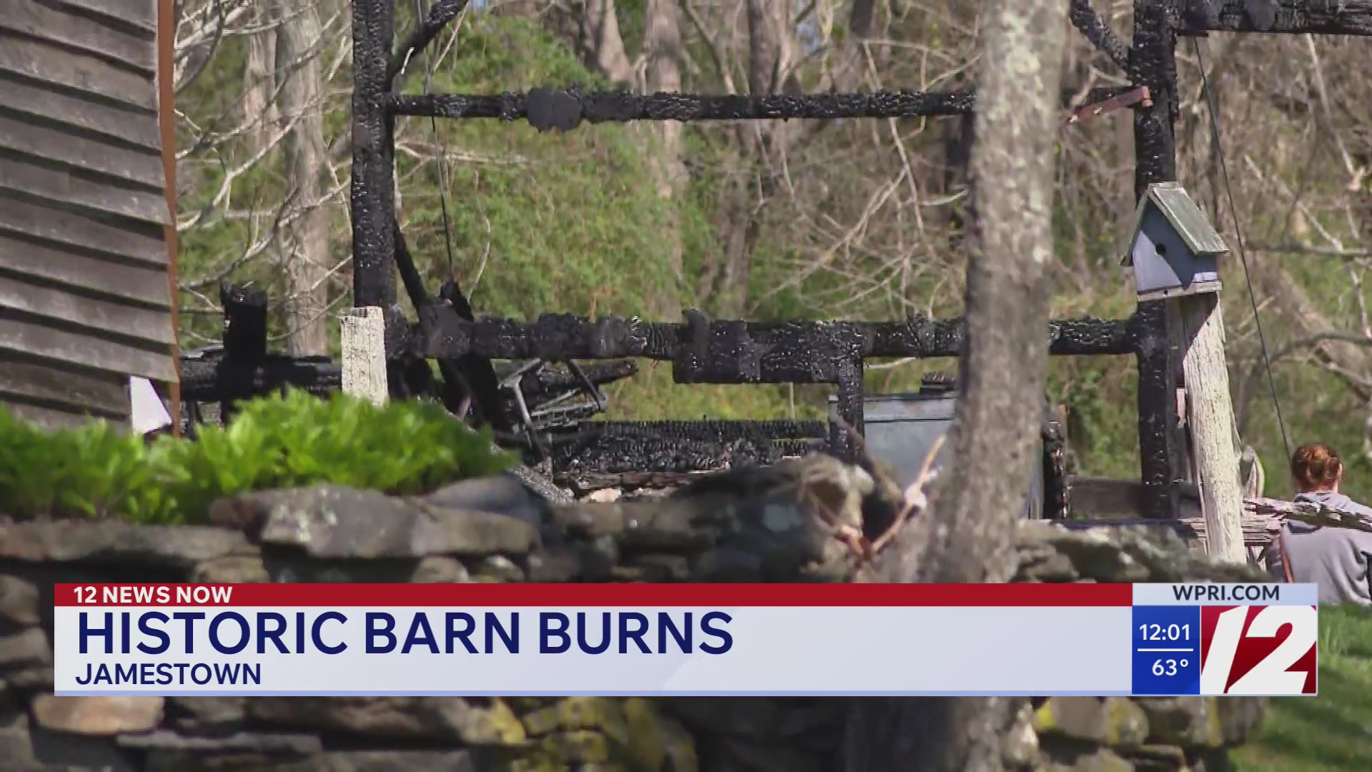 Barn burns down at historic Jamestown farm – WPRI.com