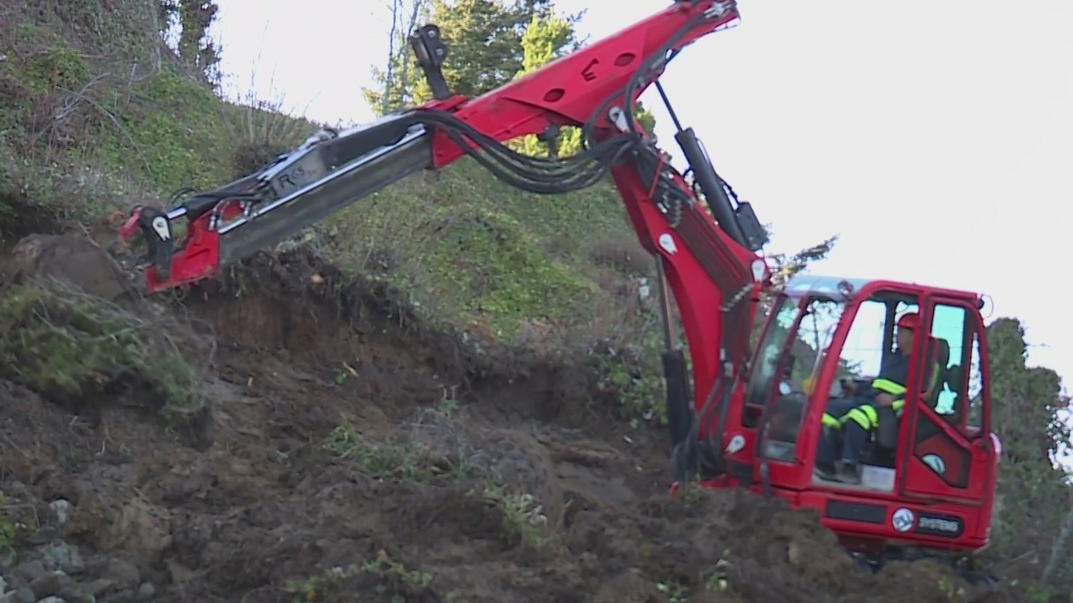 Landslides block off homes, damage roads in Portland’s west side after ...