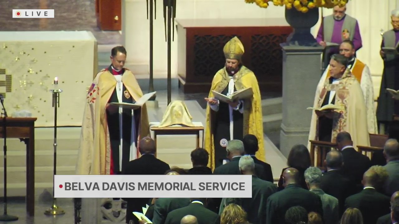 Trailblazing Bay Area journalist Belva Davis remembered in SF ceremony ...