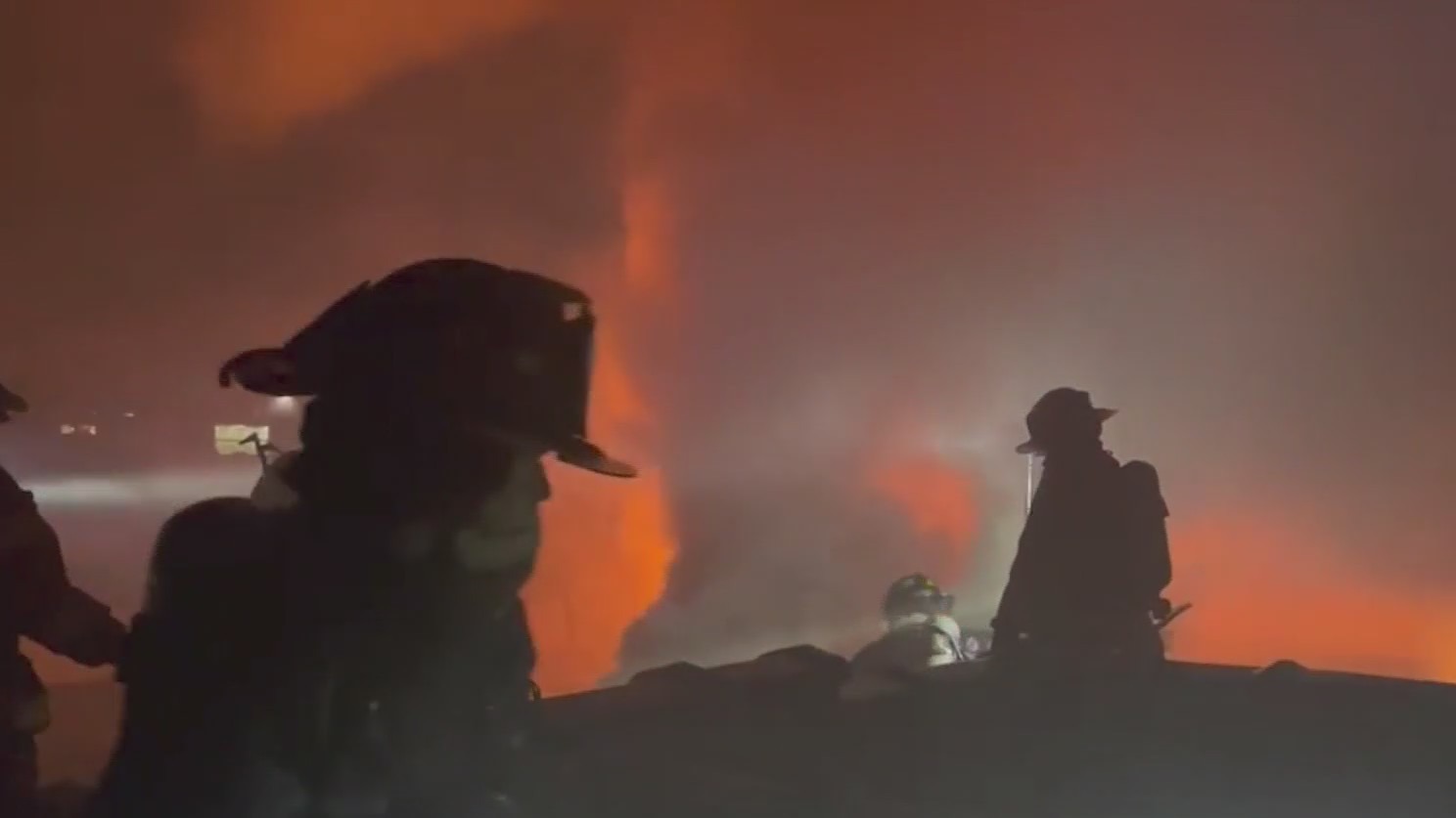 30 families displaced after NYC apartment fire – PIX11