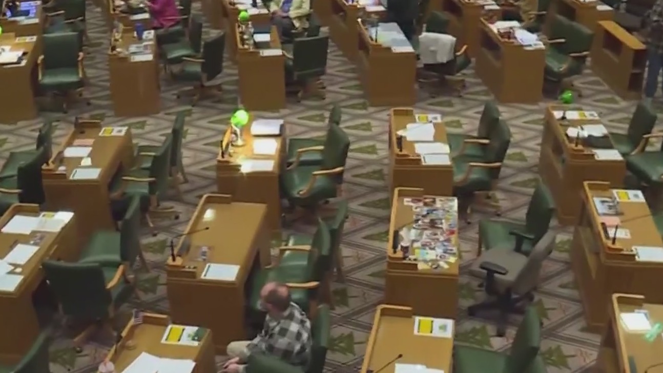 Oregon lawmakers seek transportation funding input from May primary ...