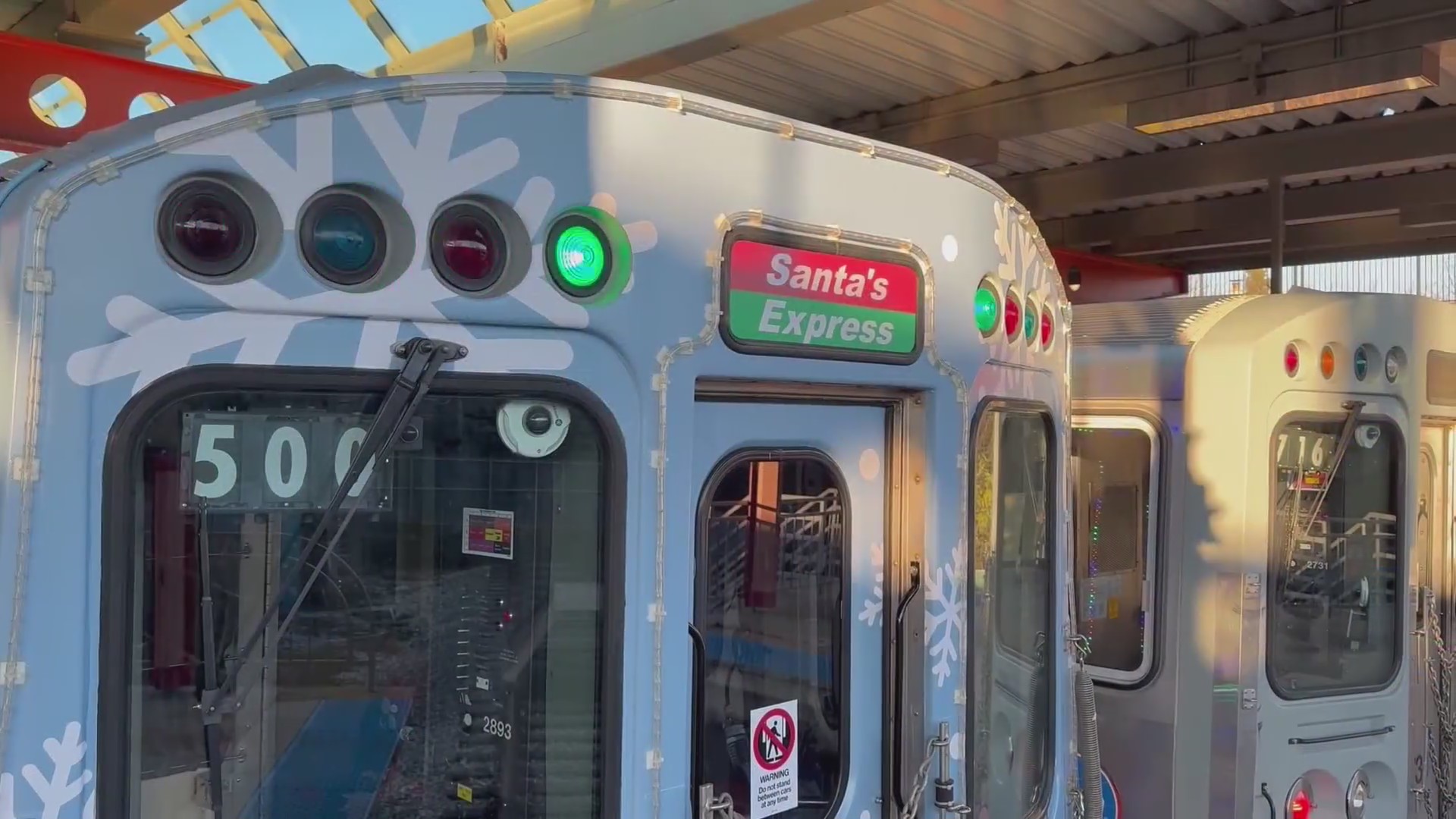 Annual CTA Holiday Train kicks off in Chicago, spreading joy and cheer ...
