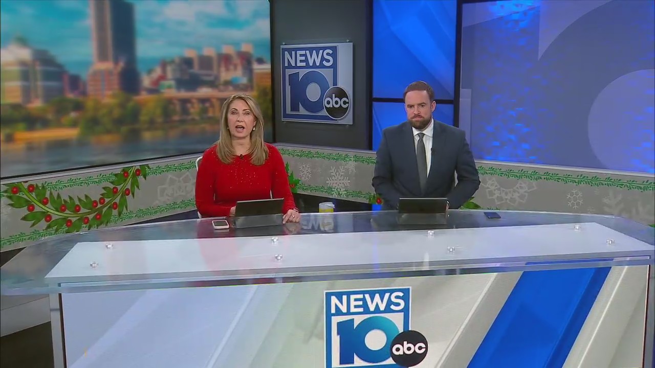 A family hotline helping families cope with holiday stress – NEWS10 ABC