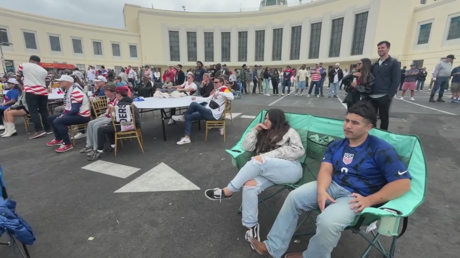 Bay Area fans celebrate as USA beats Australia, advances to knockout ...