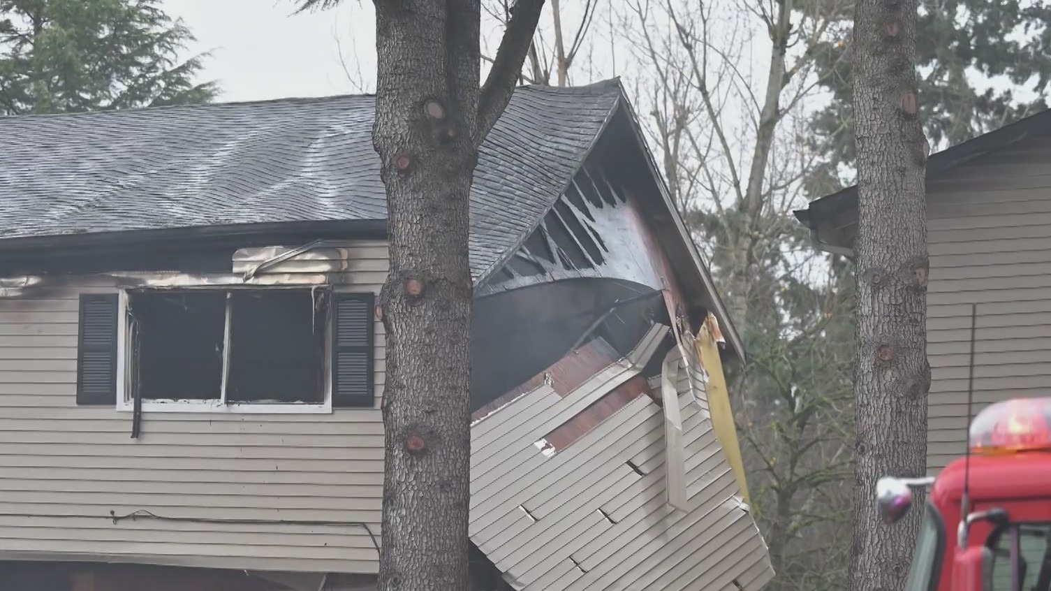 One critical, multiple displaced by SE Portland apartment fire caused ...