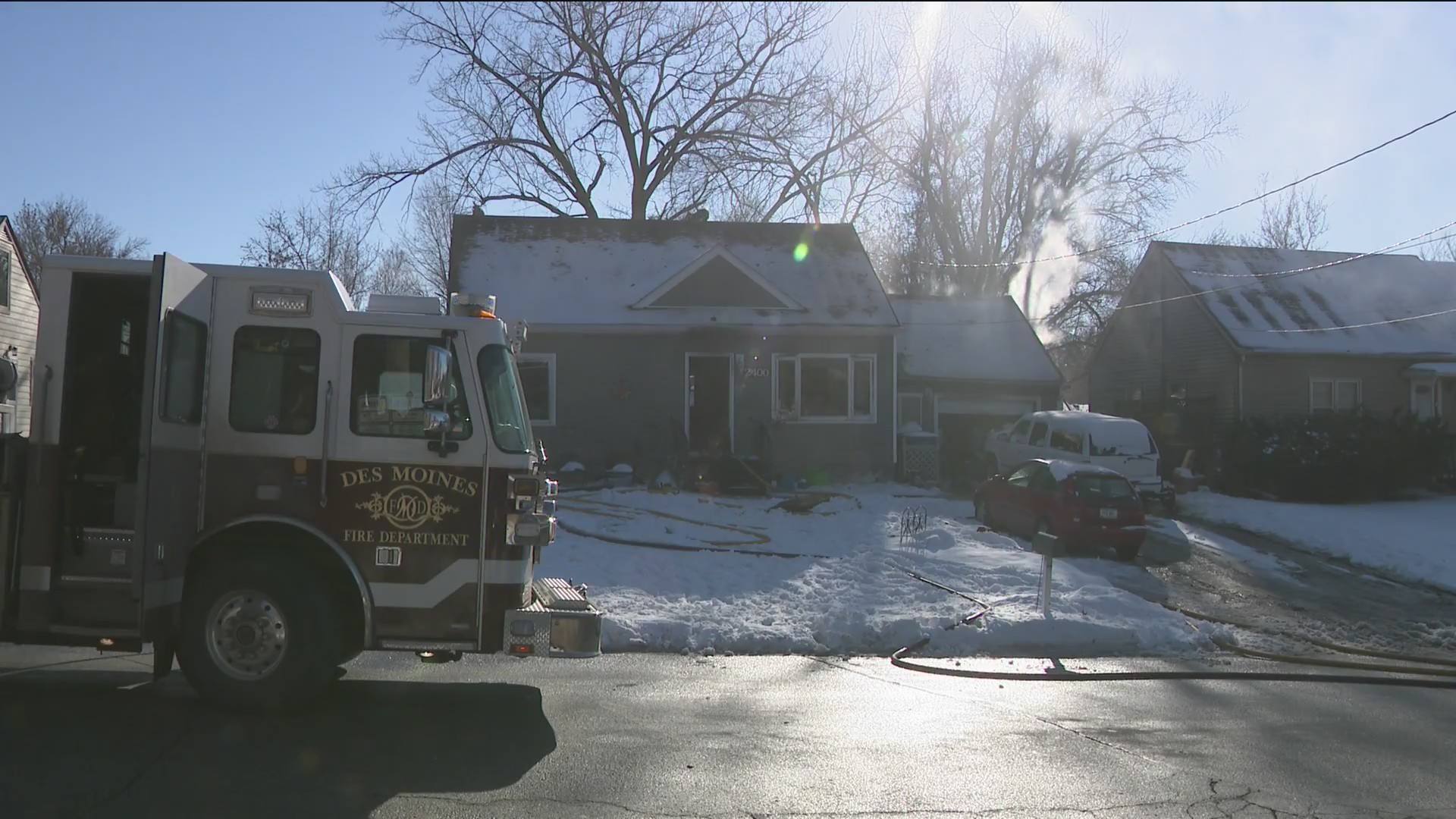 House fire in Des Moines causes road closure near Jefferson Elementary ...