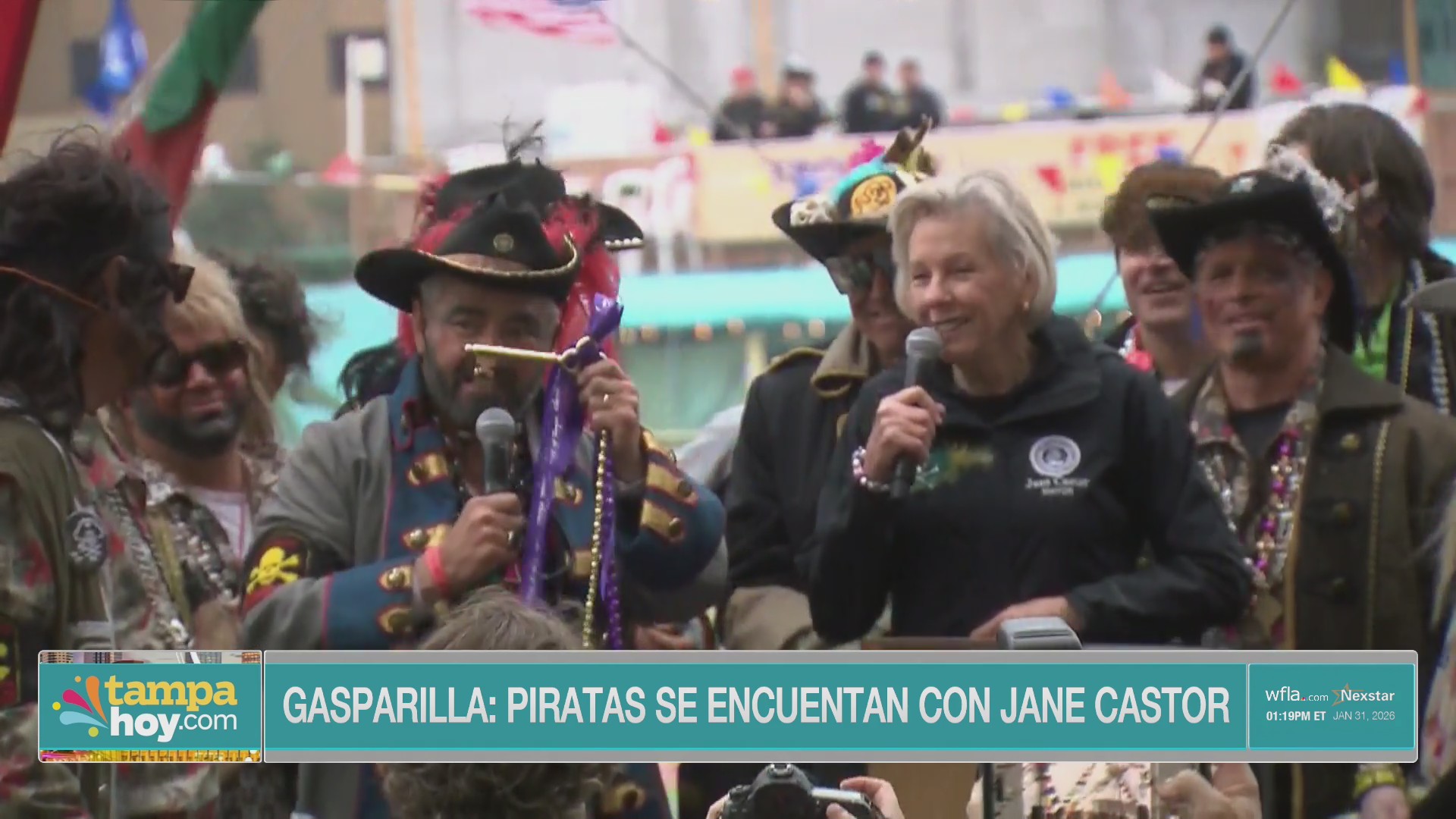 Jane Castor presta la llave de la ciudad a los piratas – WFLA