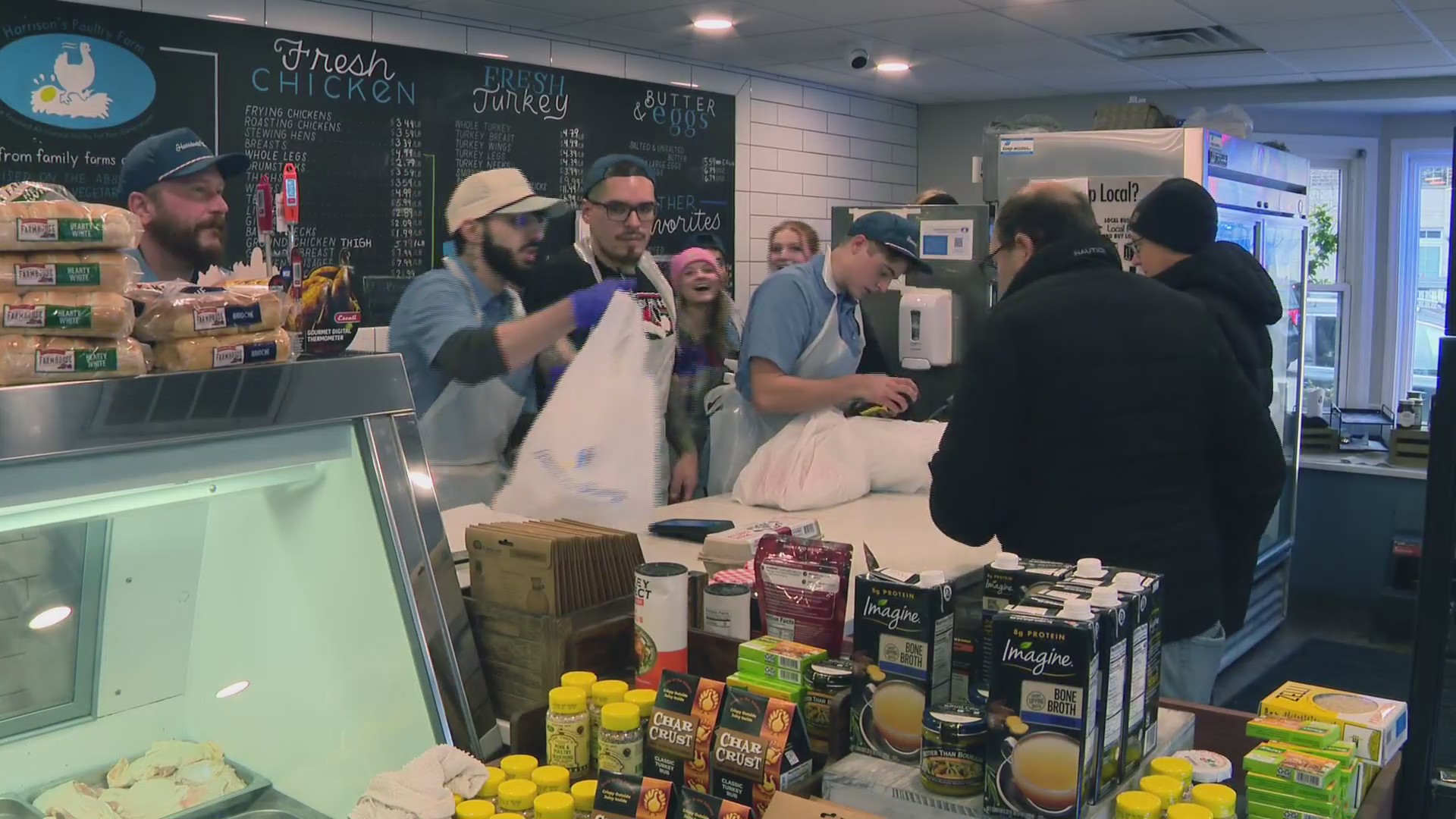 High winds and cold don’t deter customers at Glenview’s Harrison’s ...