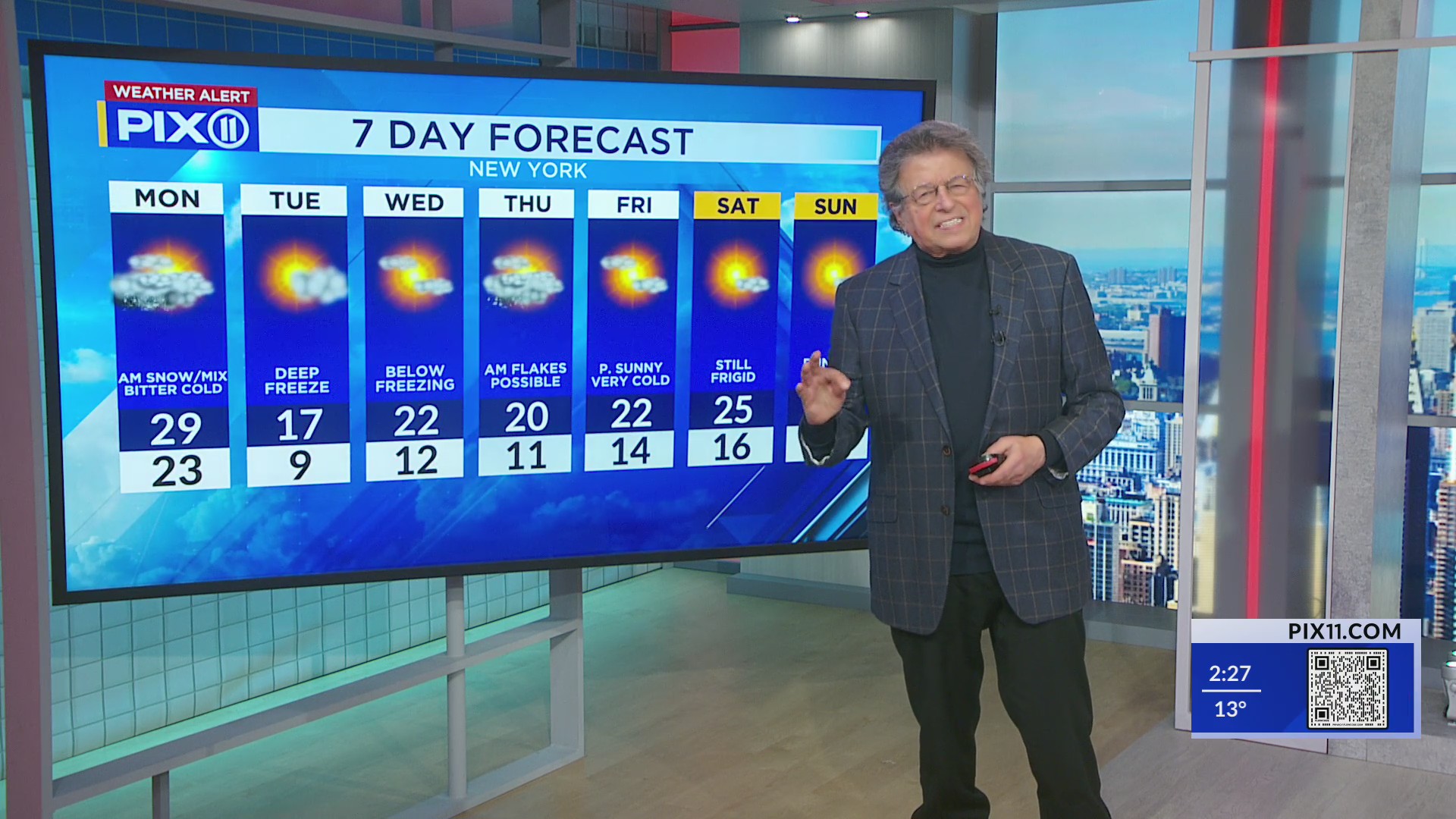 Light, moderate snow still falling in NYC – PIX11