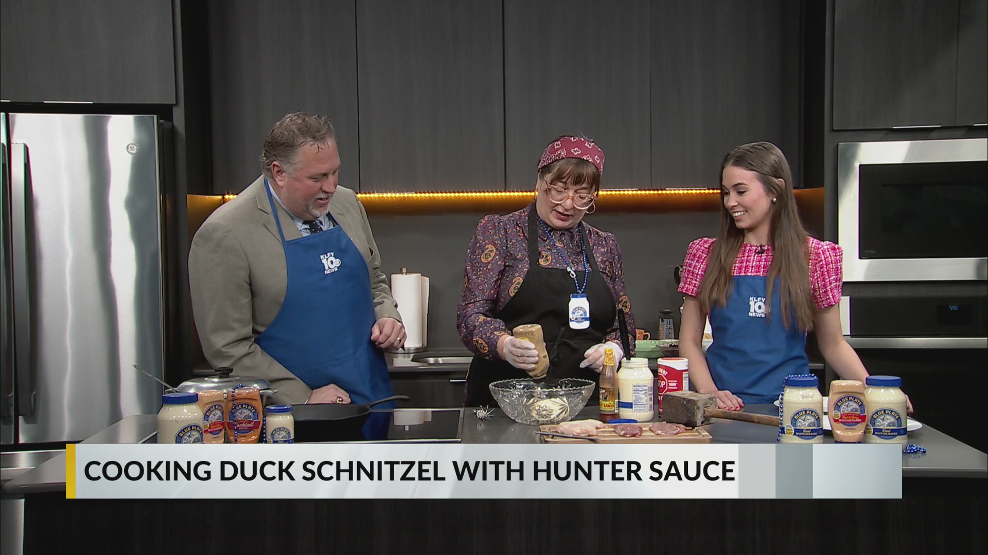 Jolie Meaux cooks Duck Schnitzel with Hunter Sauce (Part 1) – KLFY.com