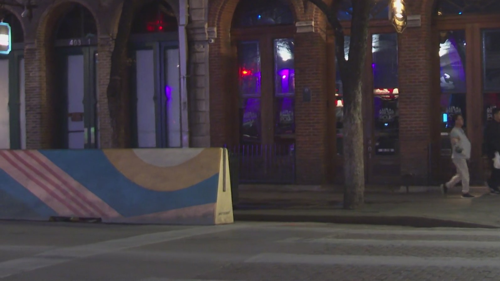 City of Austin takes legal steps to get 6th Street bar to clean up ...