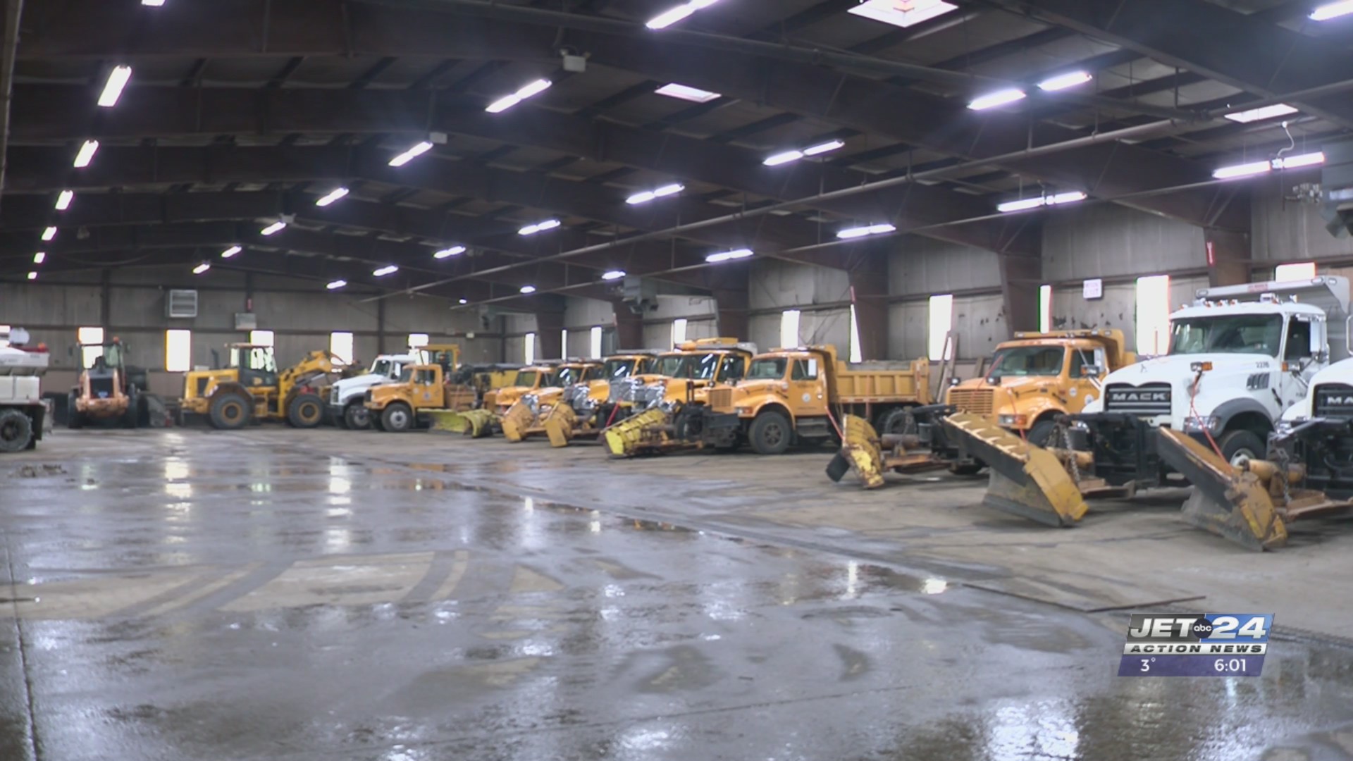 City, PennDOT crews ready for busy weekend of winter weather – WJET ...