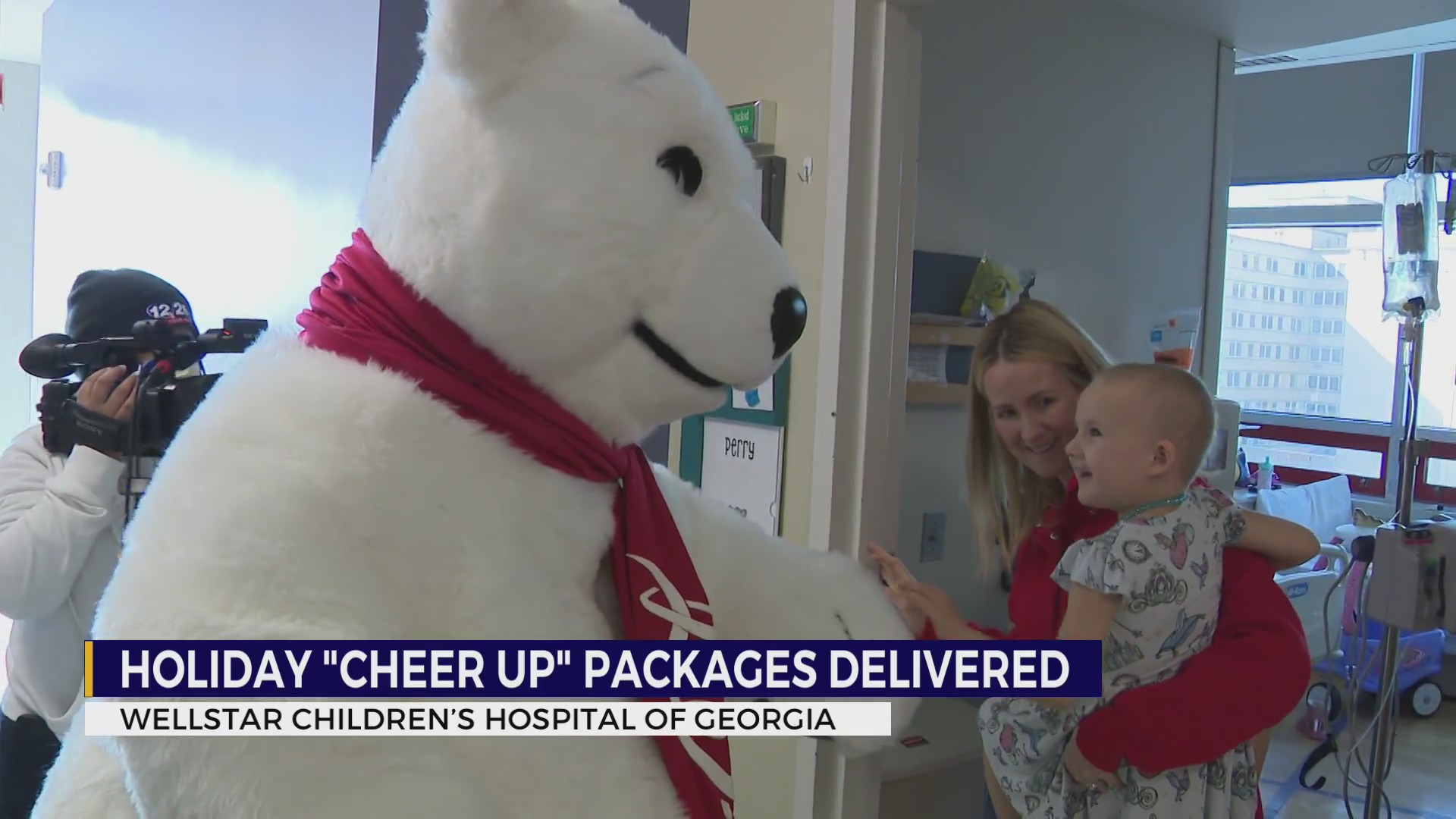 Coca-Cola Polar Bear brings cheer to patients at Wellstar Children’s ...
