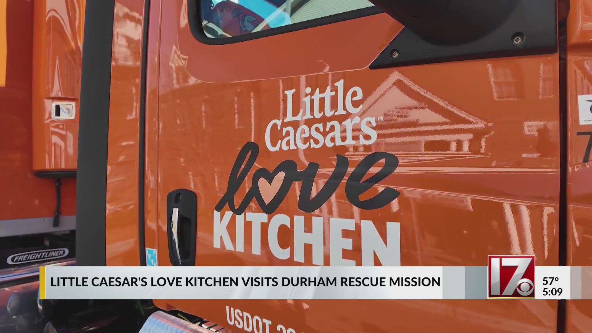 Little Caesar’s Love Kitchen visits Durham Rescue Mission – CBS17.com