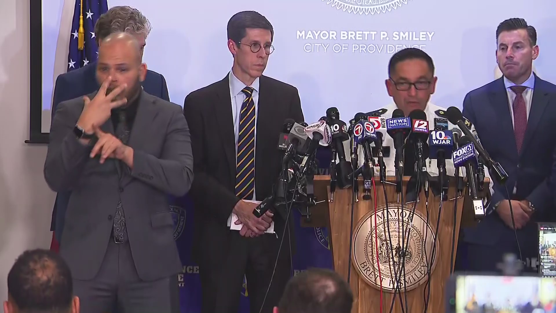 Suspected Brown University gunman found dead – KGET 17 News