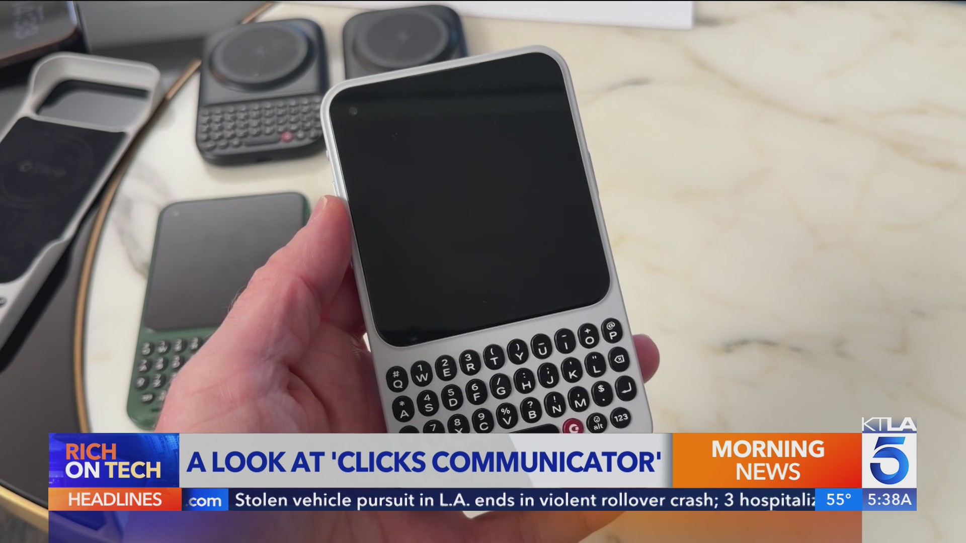 Hands on with a smartphone that has physical keys again – Rich On Tech ...
