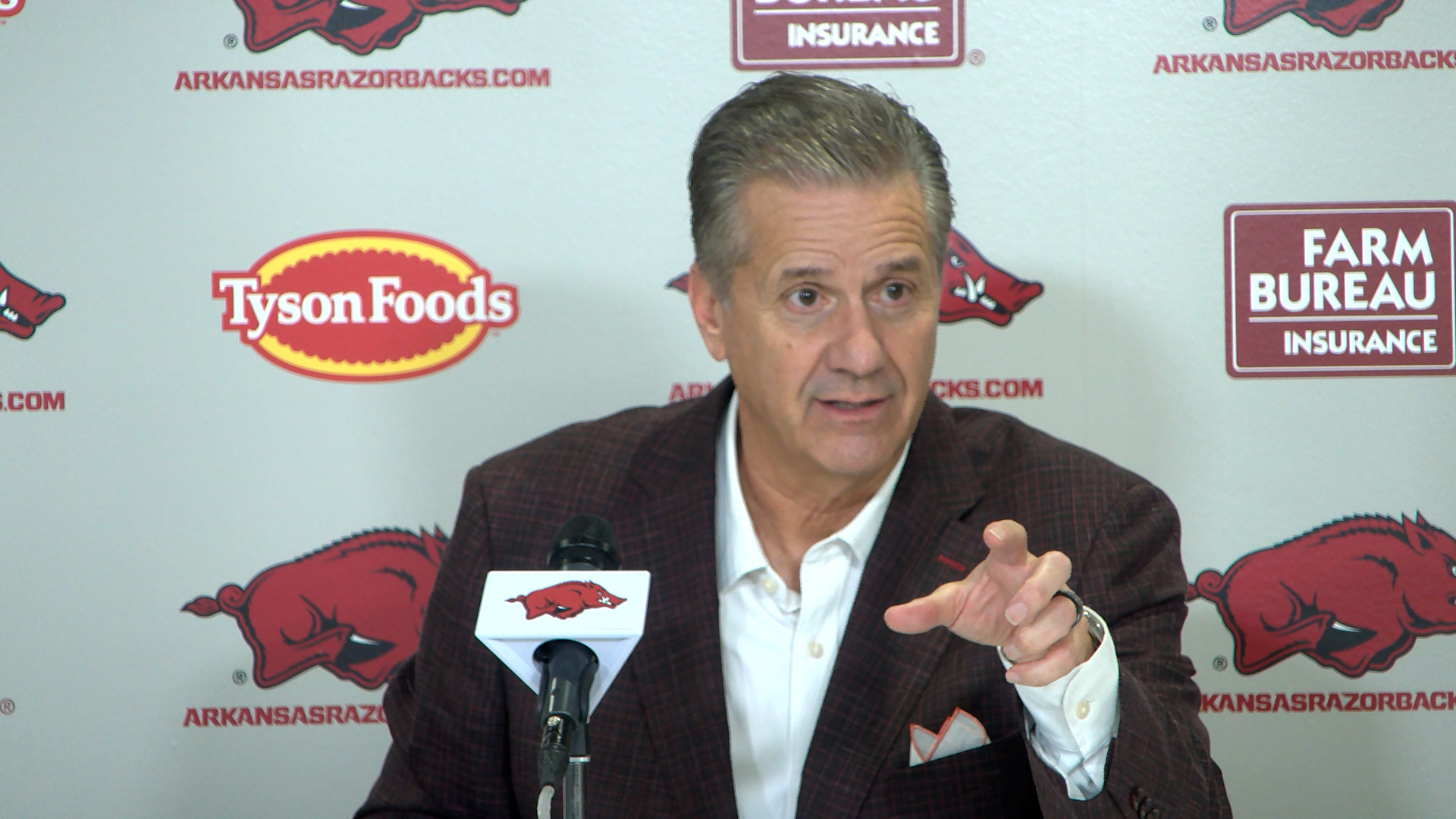 Coach Cal recaps chaotic ending “Thank God they left the bench too ...