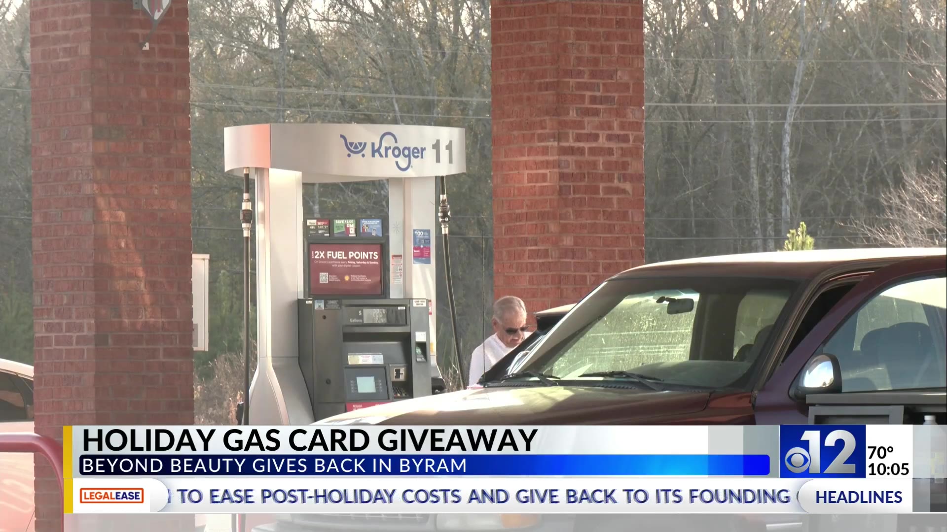 Holiday gas card giveaway held in Byram – WJTV