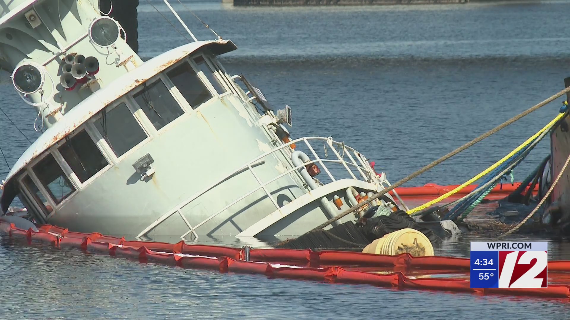 Cranes needed to pull sinking tugboat out of water in Fall River – WPRI.com