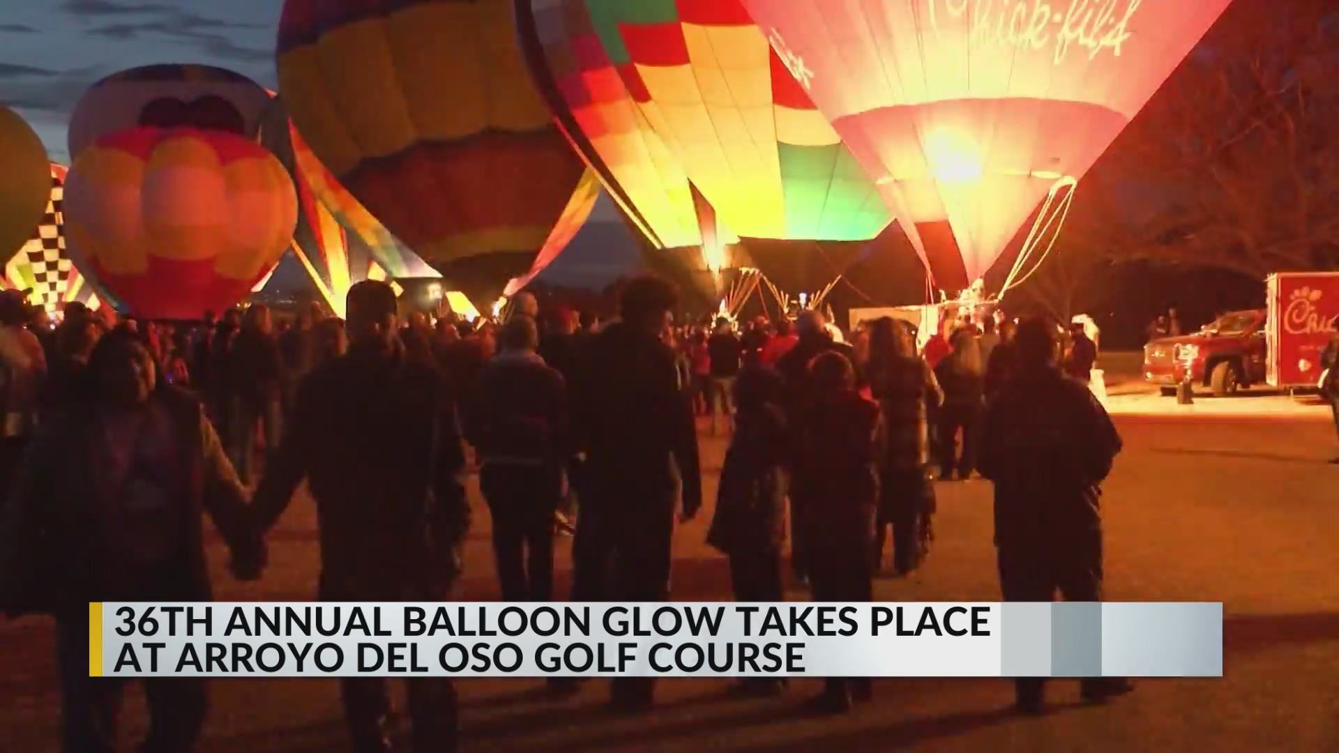 Balloon glow held at Arroyo Del Oso golf course on Christmas Eve – KRQE ...