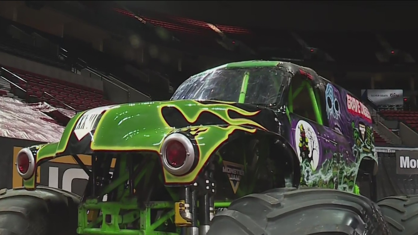Kohr Explores: Monster Jam returns to the Moda Center – KOIN.com