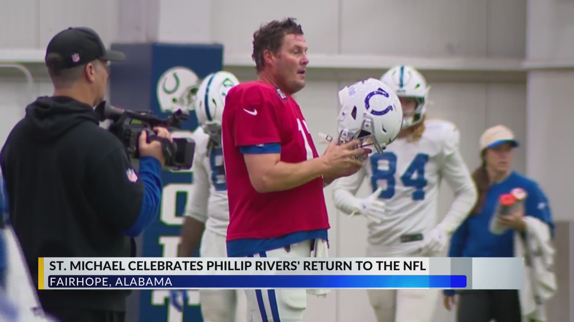 St. Michael football team reacts to coach playing in the NFL – WKRG News 5