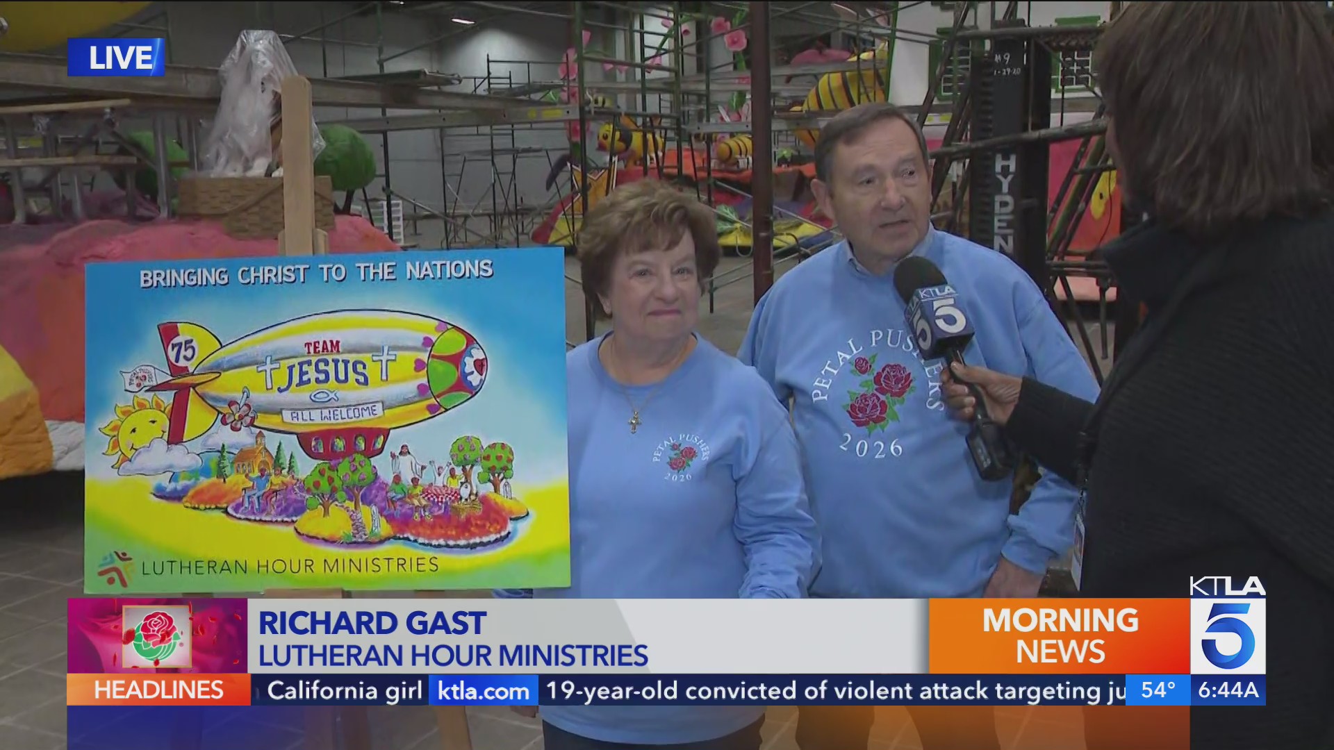 The Magic in Teamwork Rose Parade Float: Phoenix Decorating Company – KTLA
