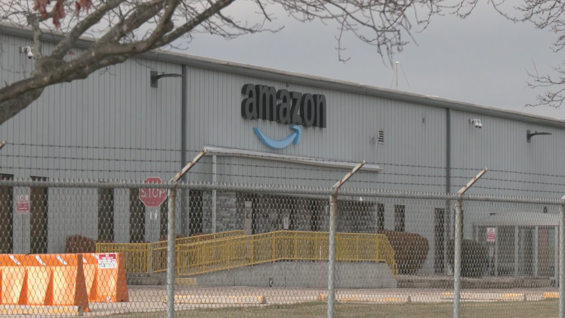 Fight near Amazon warehouse ends in shooting, two suspects apprehended ...
