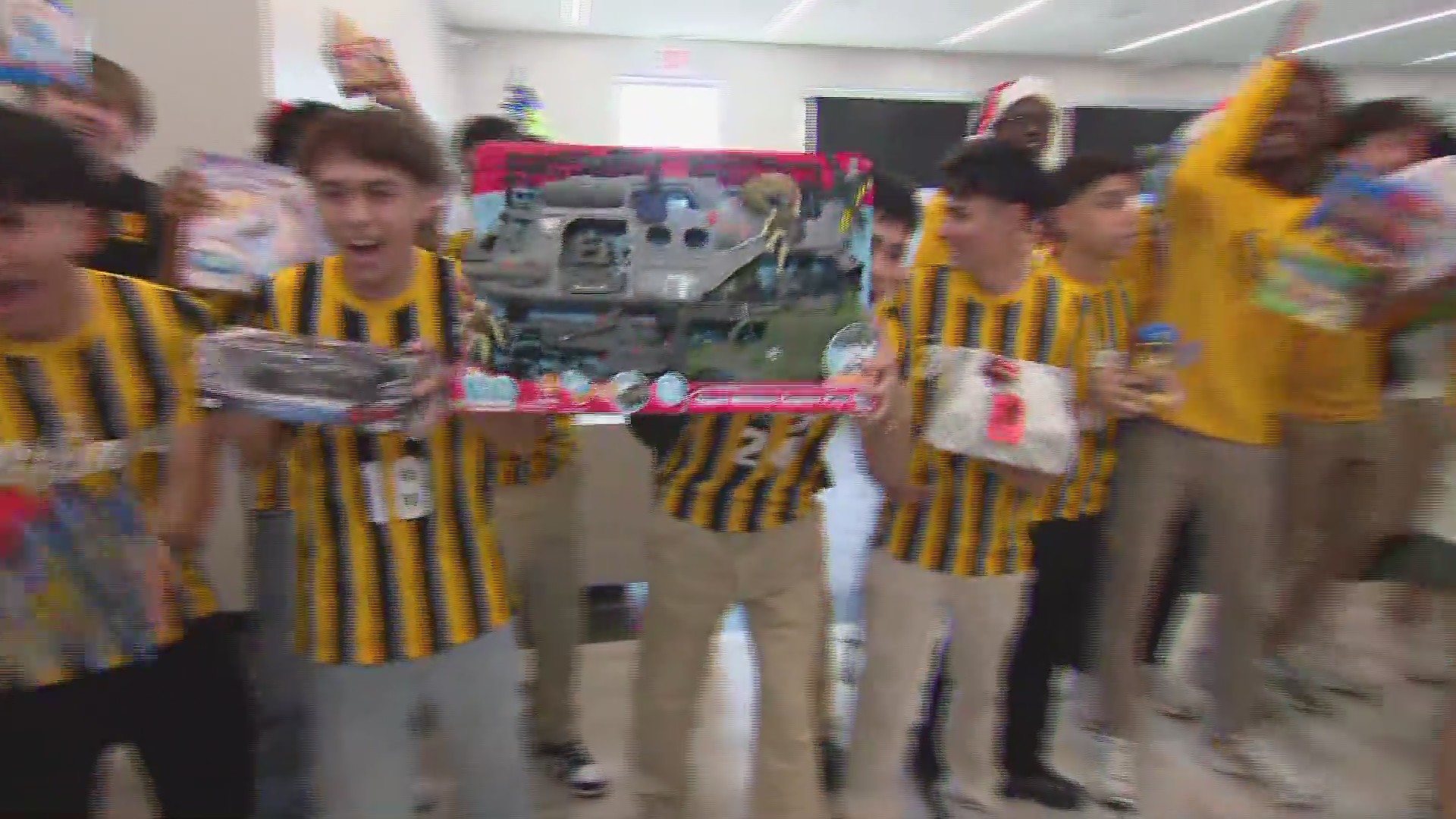 Ana at St. Laurence High School – WGN-TV