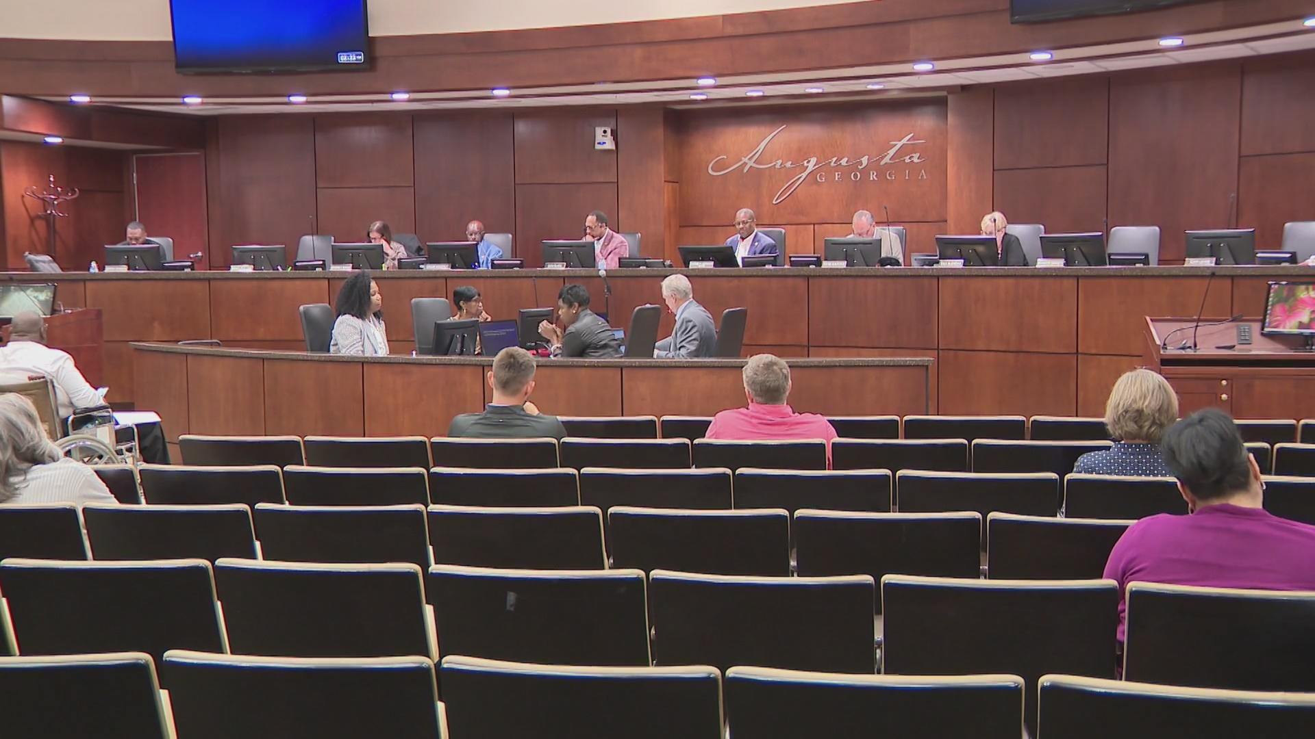 Augusta commission takes discussion of HCD issues behind closed doors ...