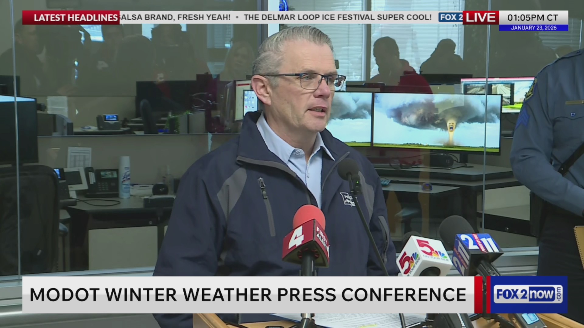 ‘Stay home’ – MoDOT urges drivers to avoid snowy roads this weekend – FOX 2