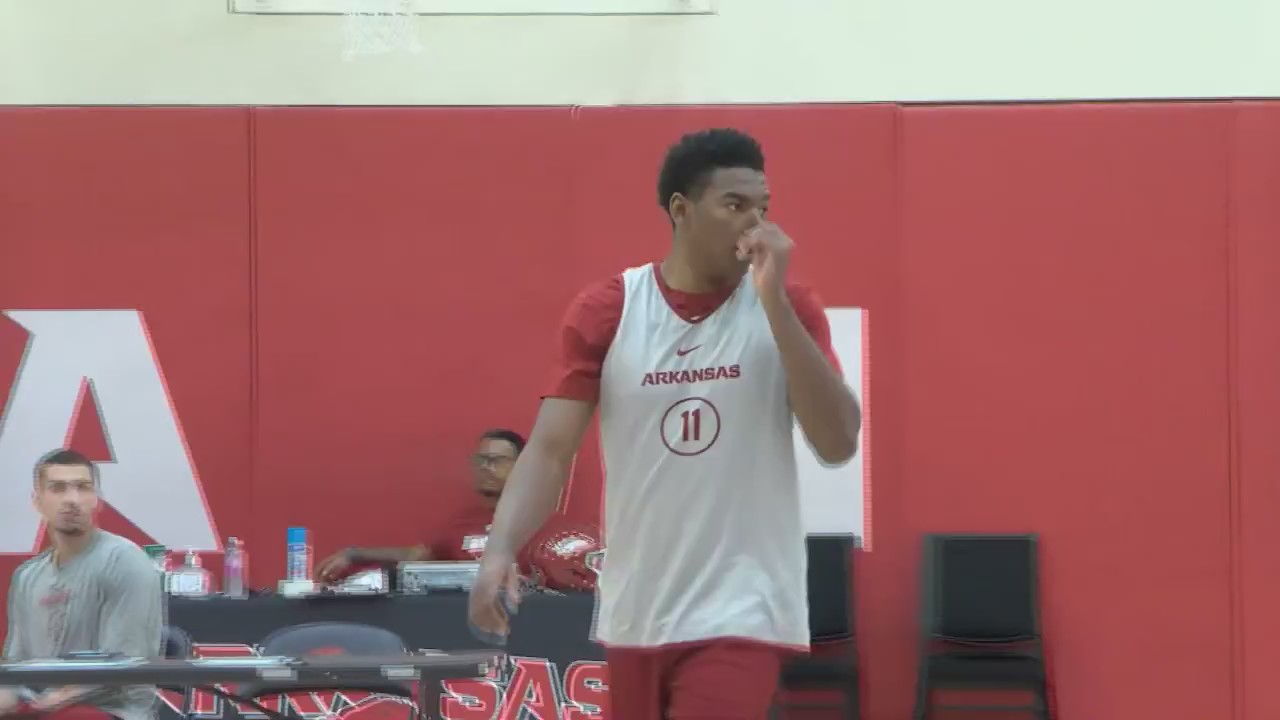 Cal’s Court: Razorback wing Karter Knox shooting for double-double ...