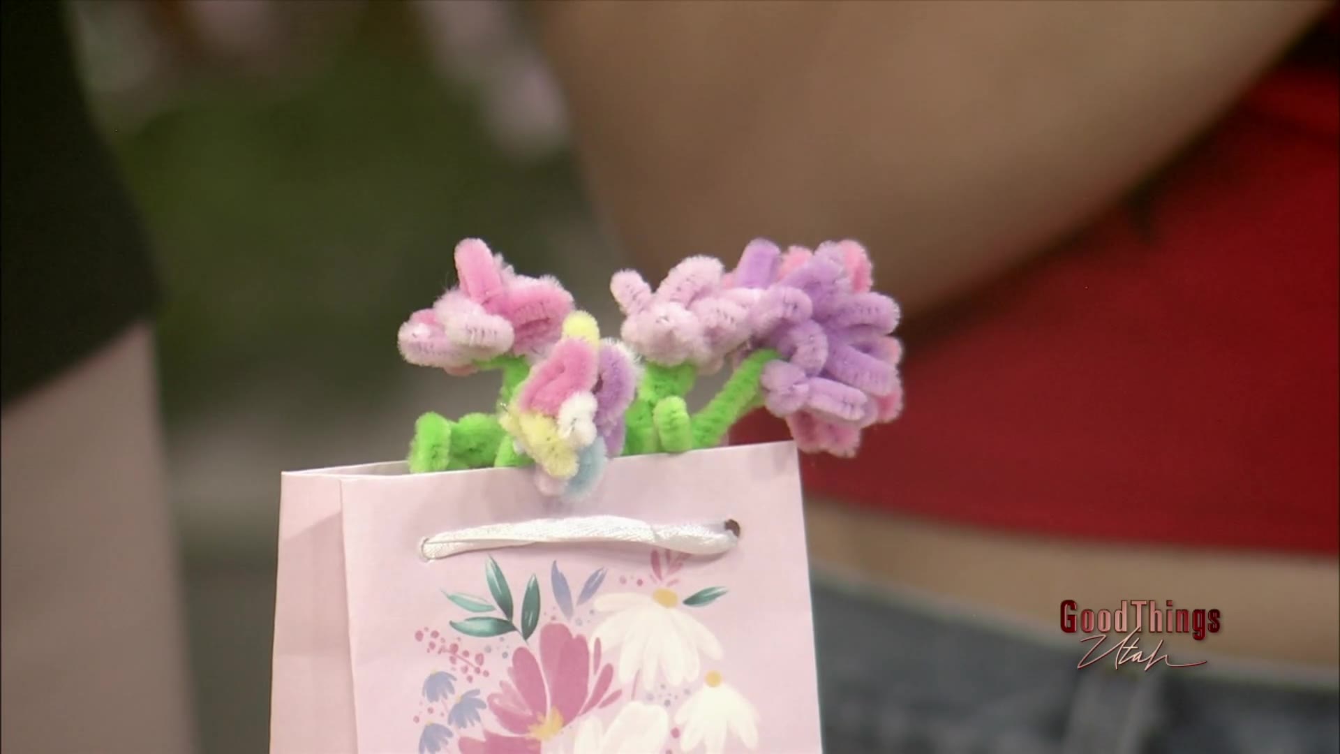 Pipe cleaner flower craft – ABC4 Utah