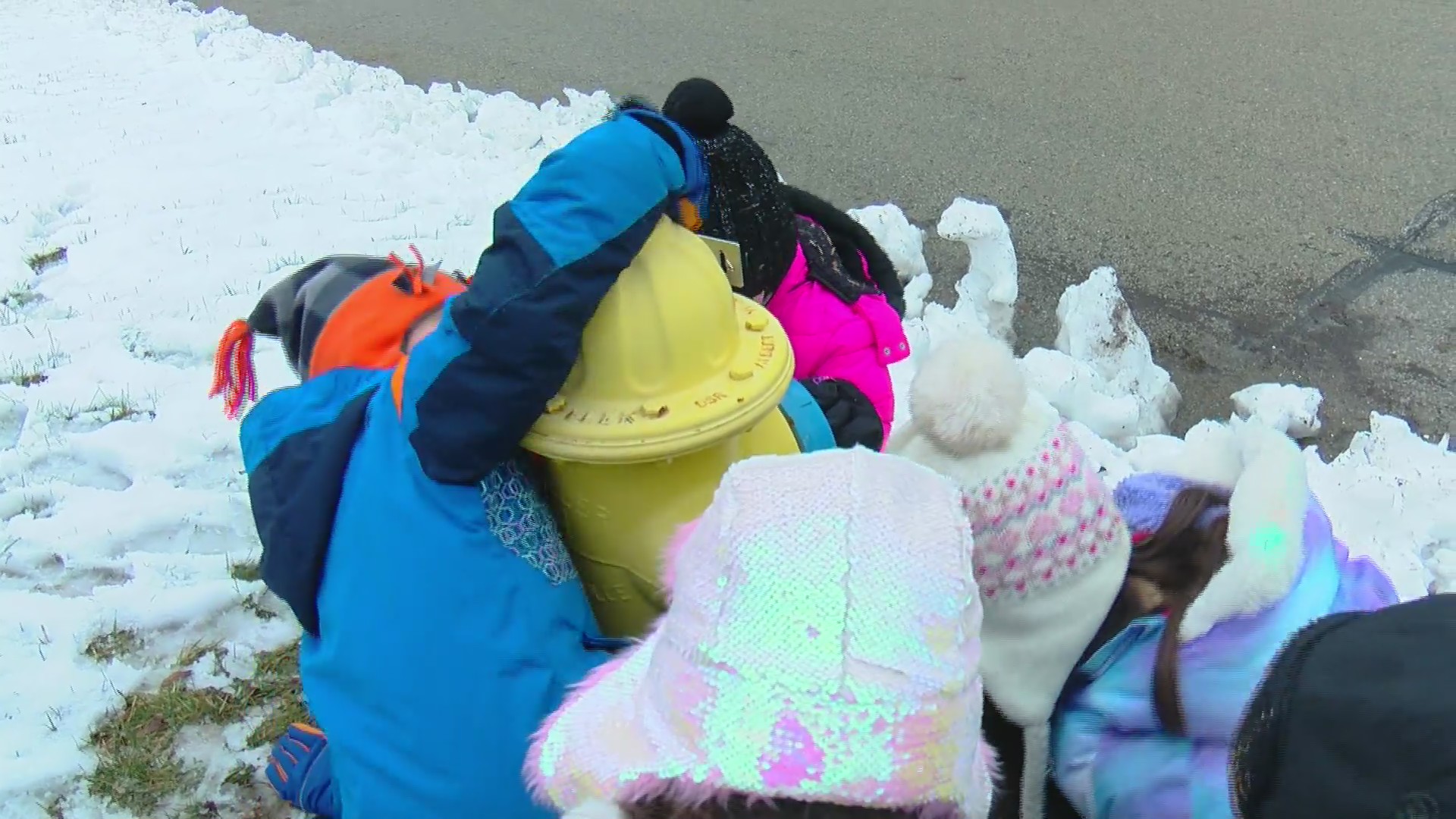 Green Bay firefighters launch ‘Hydro Helpers’ program for kids – WFRV ...