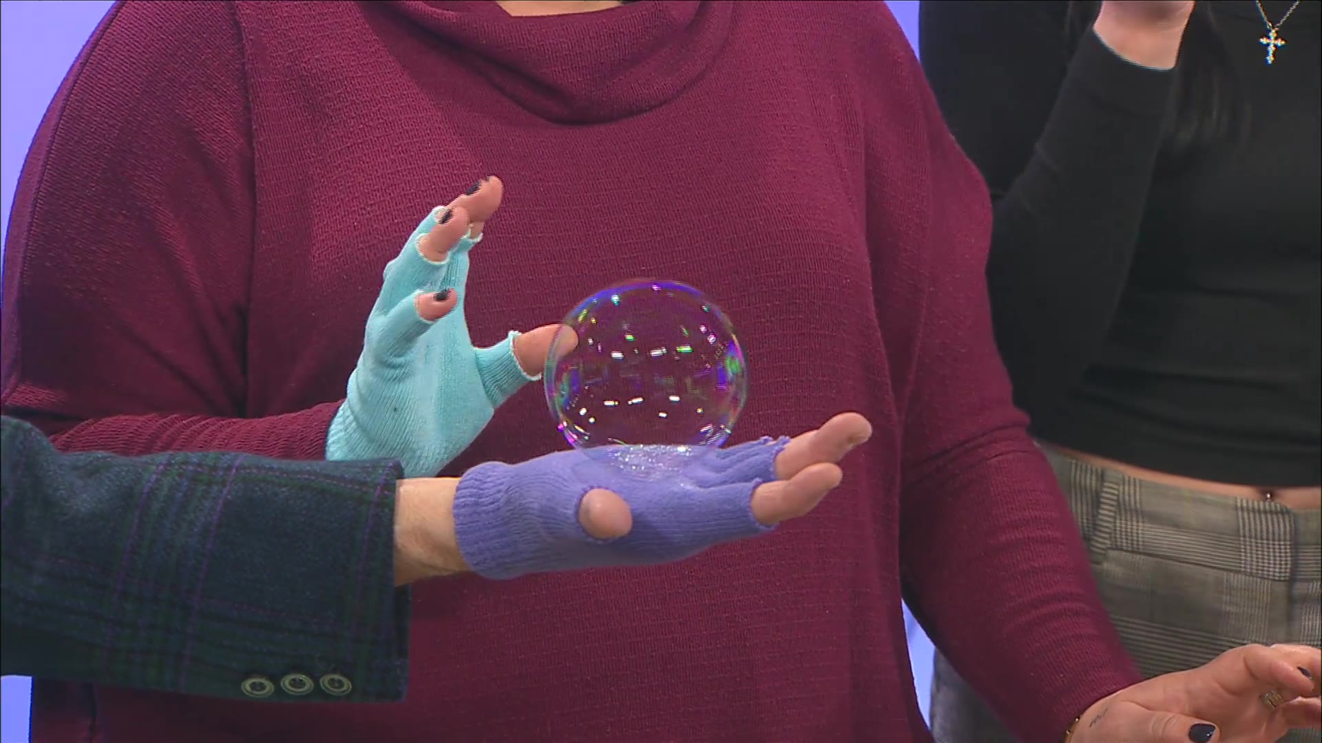 Schroeder Family Exploreum Shows Bubble Science – KSNF/KODE ...