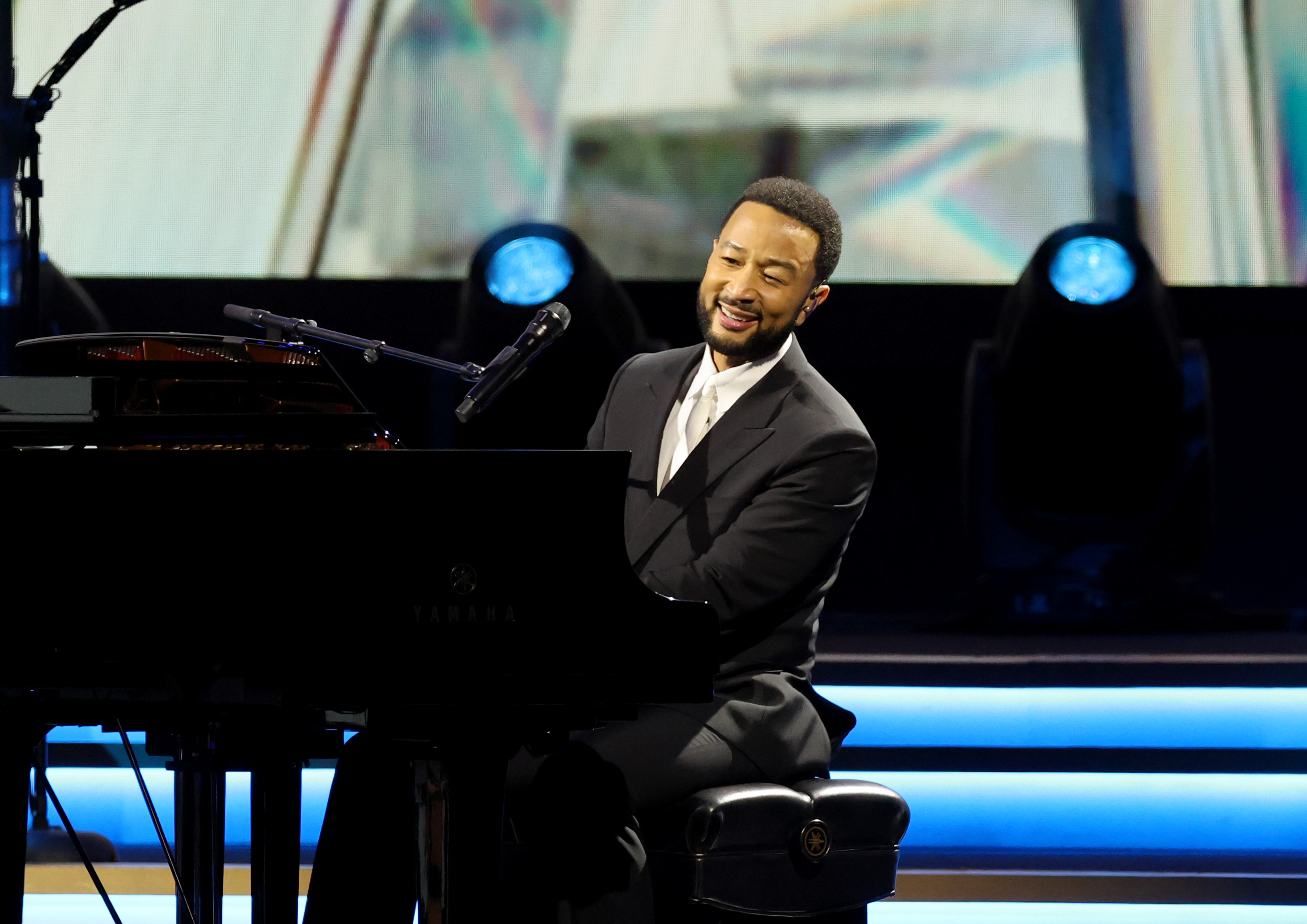 John Legend excited for return to Buffalo; bringing artistic prowess ...